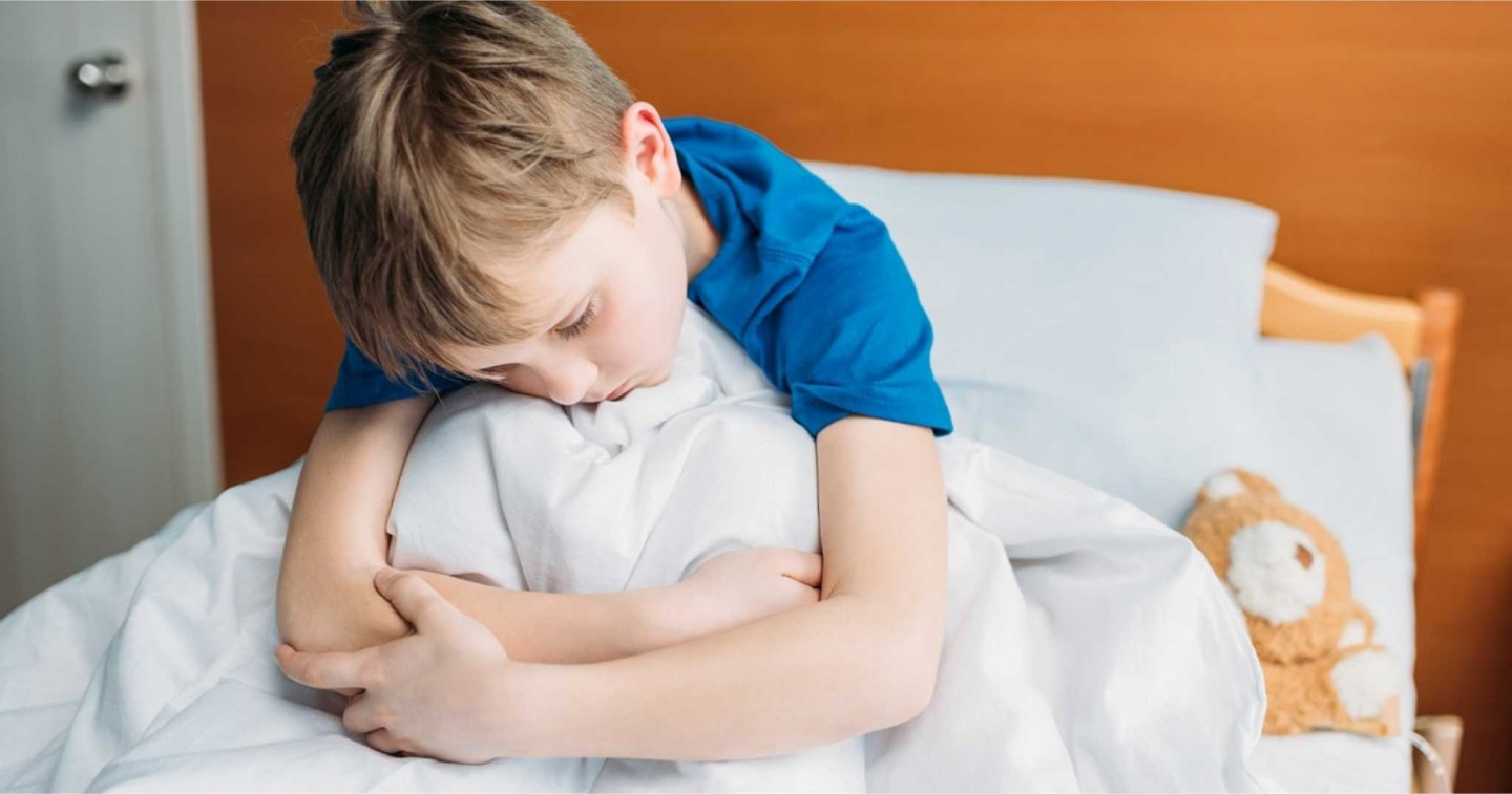 Τι να κάνετε εάν το παιδί σας «βρέχει» ακόμα το κρεβάτι του - Γόβα Στιλέτο